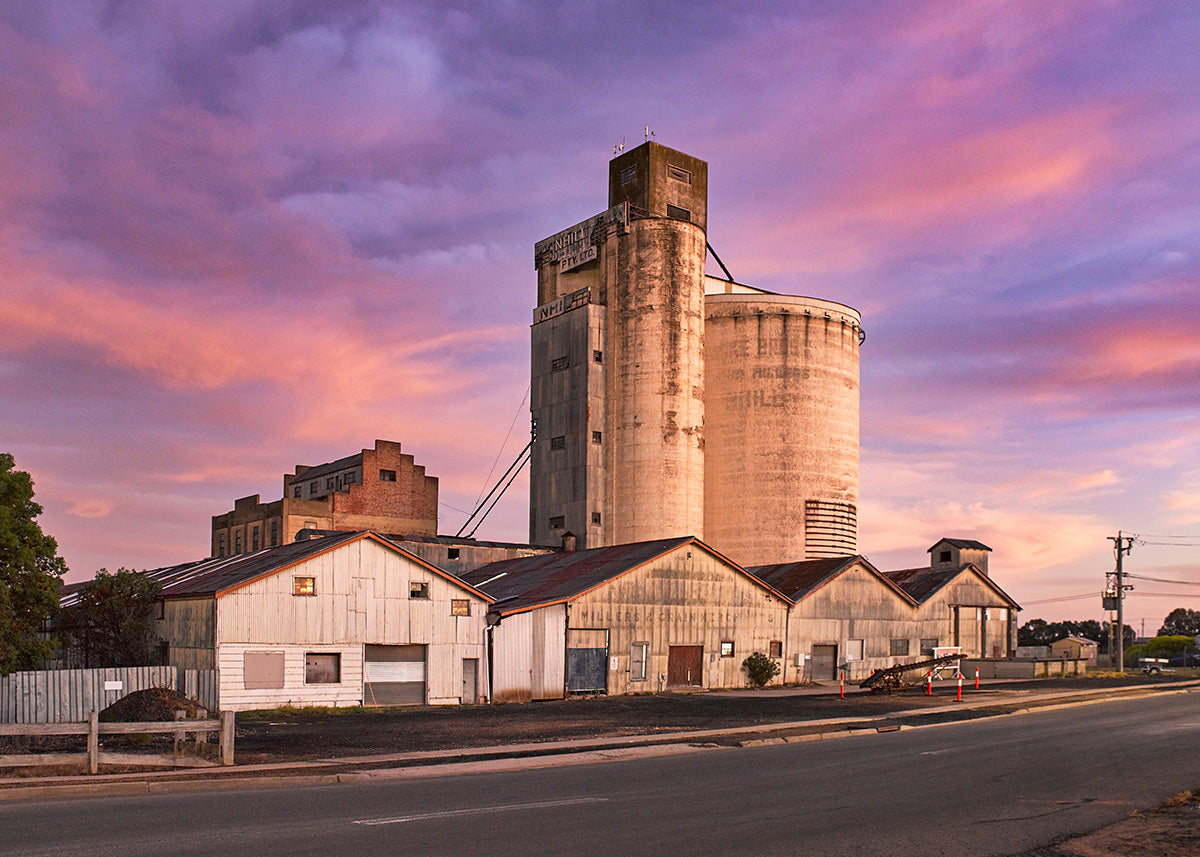 Nhill Silo 02 – Jigsaw Gallery