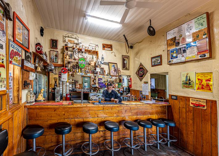 Logan Pub – Jigsaw Gallery